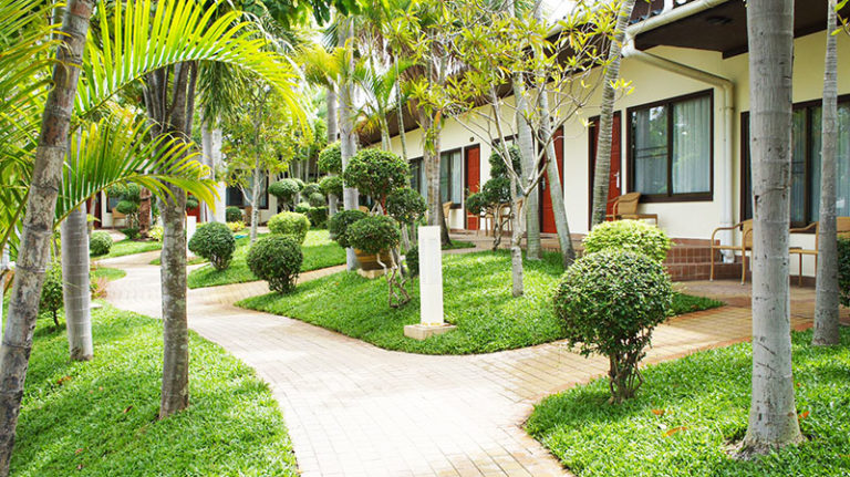 Tropical Resort Garden Renovation at the Thai Garden Resort, Pattaya ...